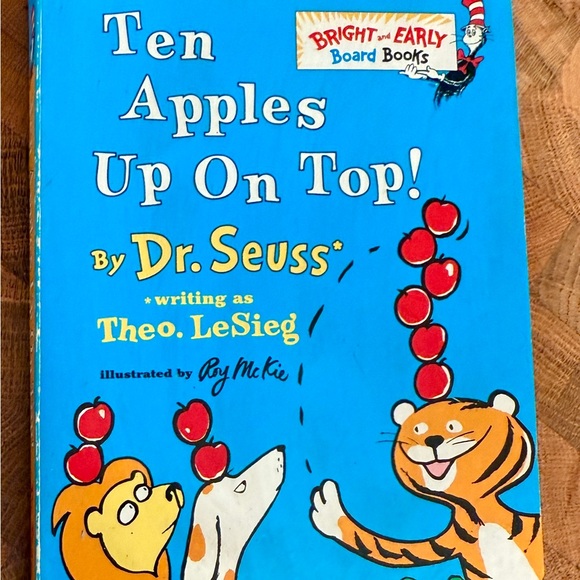Dr. Seuss | Toys | Dr Seuss Ten Apples Up On Top Kids Book Blue Cover ...